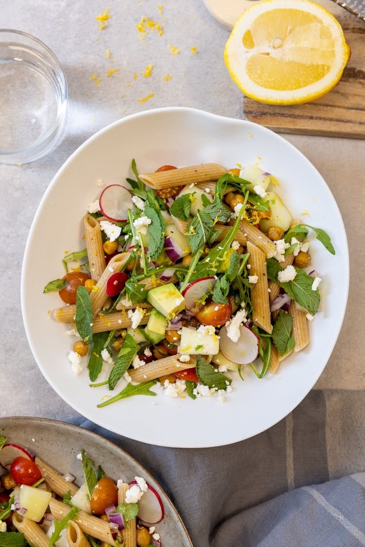 Sommersalat - Oppskrift - Godtlevert